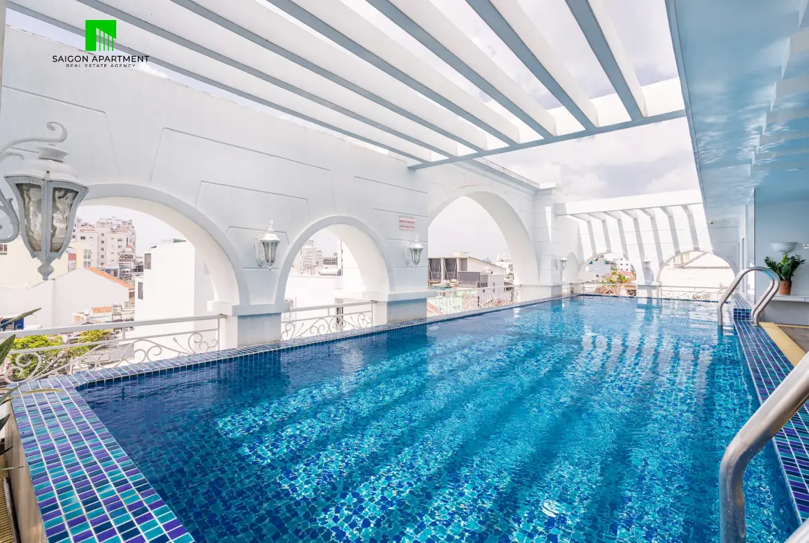 Nice studio apartment with gym & rooftop pool for rent (2)