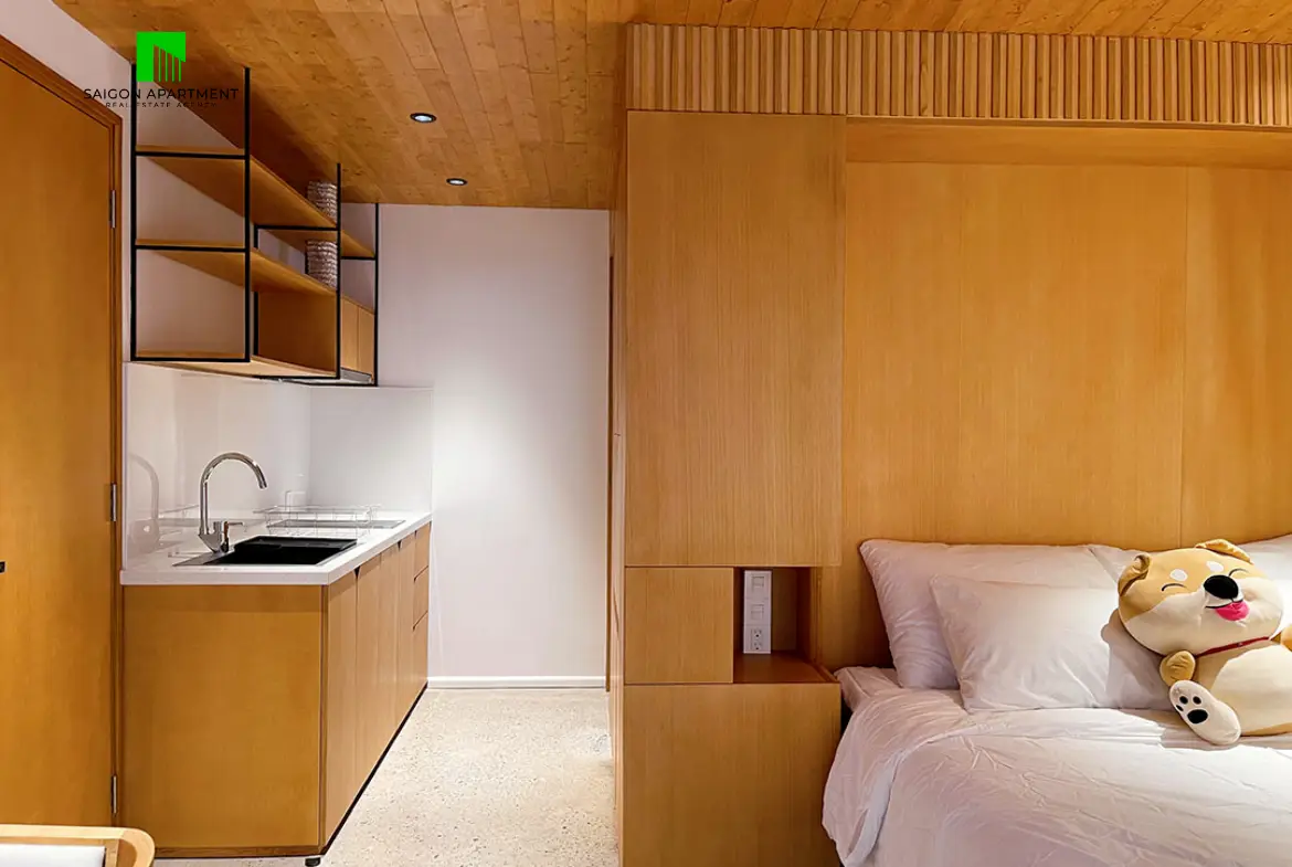 Subtle design serviced studio with rooftop garden in Dist 3