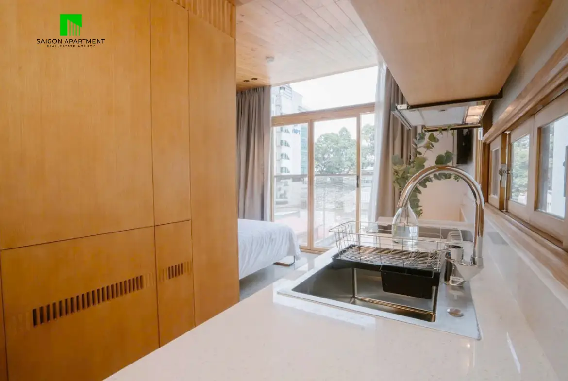 Subtle design serviced studio with rooftop garden in Dist 3